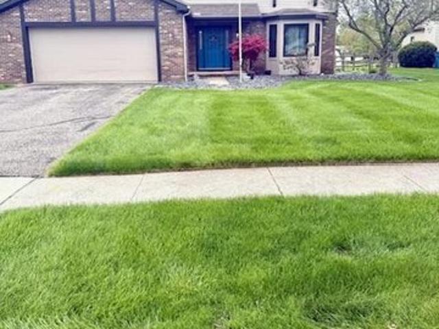 3518 Lynnbrooke Ln, Oregon, OH 43616