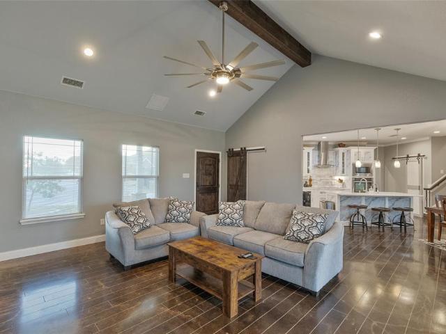 3518 Rhonni Court