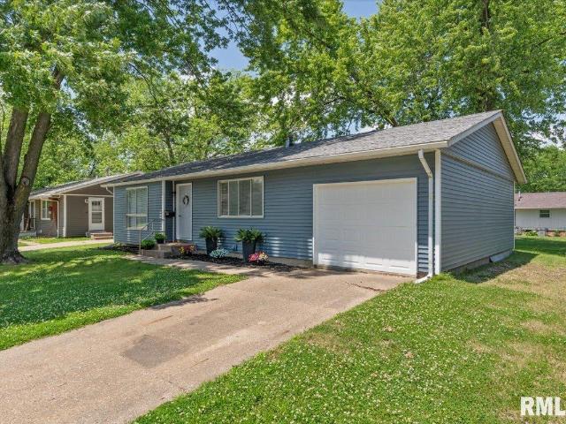 3518 W Garfield St, Davenport, IA 52804 | Compass