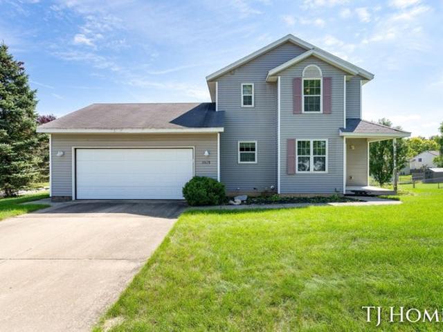 3519 Breezewood Dr SE, Kentwood, MI 49512