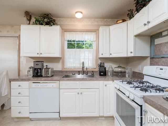 3519 Breezewood Drive