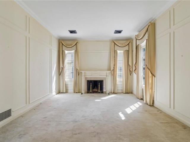 3510 Calhoun Street