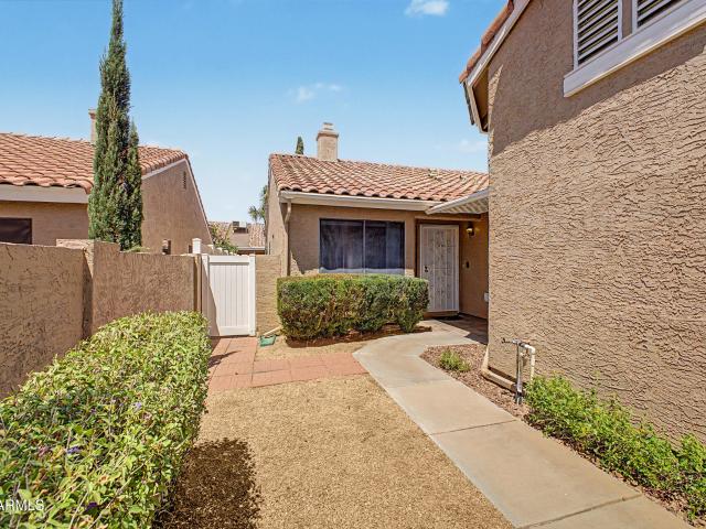 3510 e hampton avenue # 17