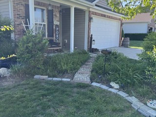 3510 Limesprings Ln, Whitestown, IN 46075
