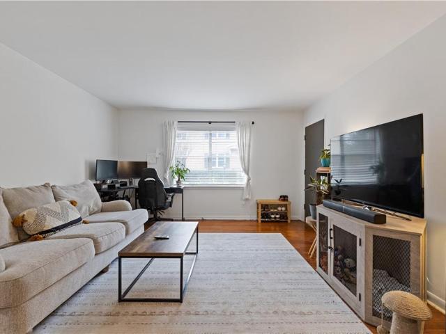 3510 Roswell Road M3