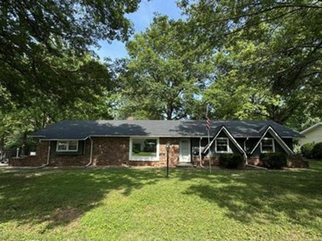 3510 S Broadway Ave, Springfield, MO 65807