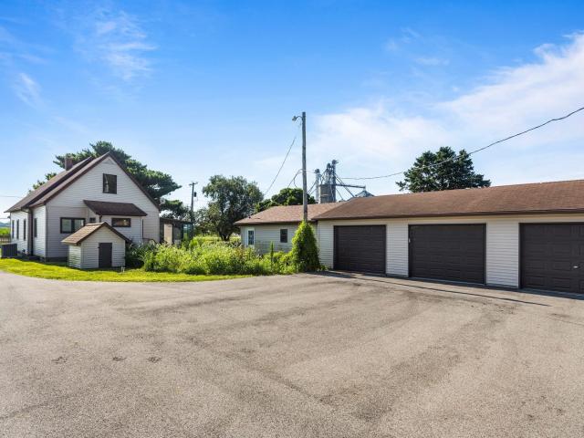 3511 N Rising Road