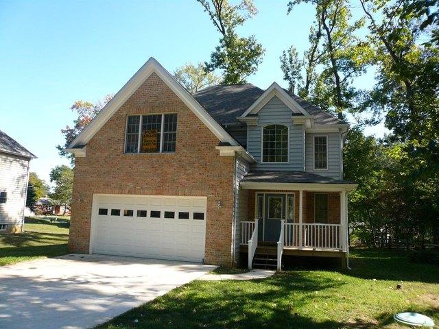 3511 Oak Dr, Edgewater, MD 21037