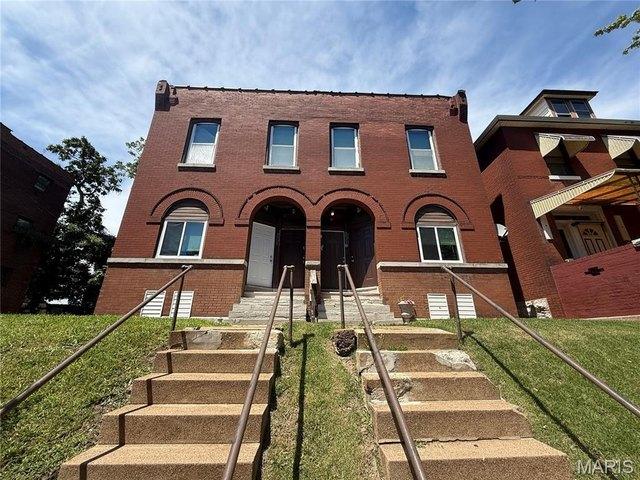 3511 Osage St, Saint Louis, MO 63118