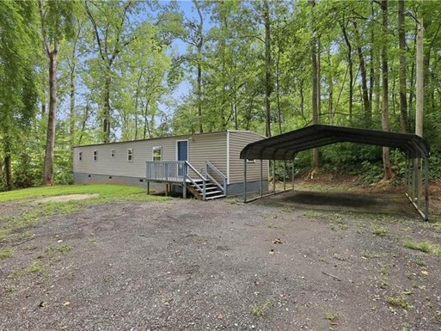 3511 Summertime Pl, Winston Salem, NC 27107