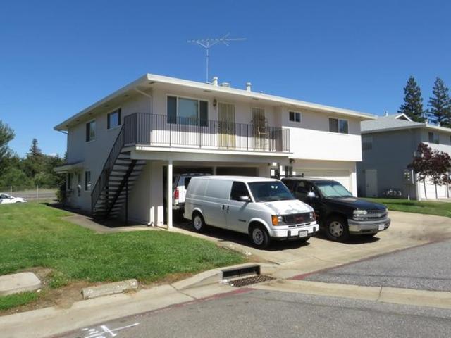 3511 Town Ct Unit 4, Auburn, CA 95602