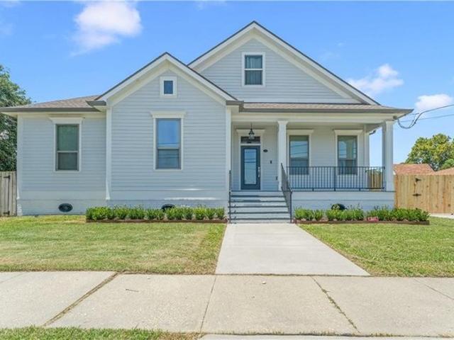 3512 Mumphrey Rd, Chalmette, LA 70043