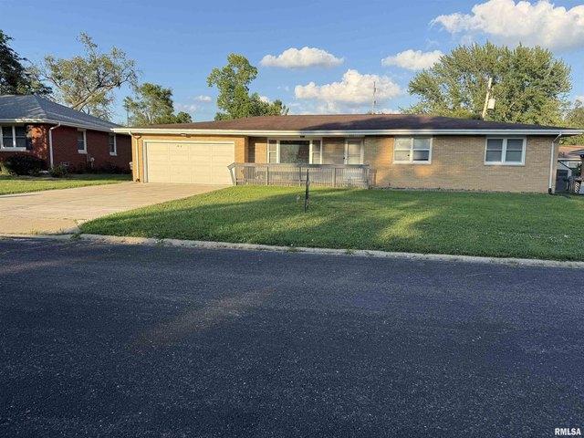 3512 N Rockwood Rd, Peoria, IL 61604