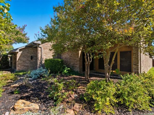 3512 Bender Trail