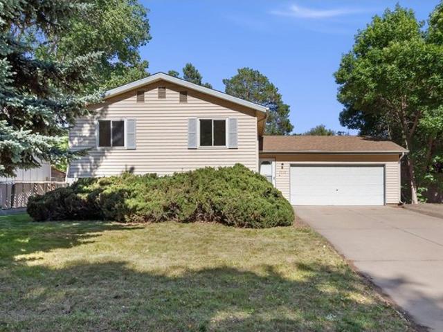 3512 Camelot Dr, Fort Collins, CO 80525