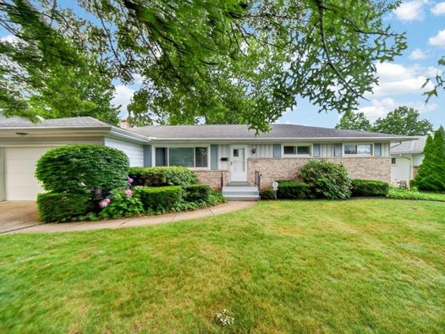 3512 Delmar Dr, Erie, PA 16506