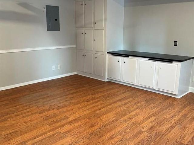 3512 Dodge Street Studio Apartment for Rent at 3512 Dodge St, Omaha, NE 68131 Gifford Park