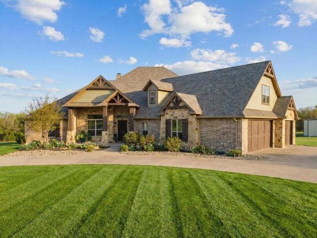 3512 Lakota Ct, Granbury, TX 76048 | MLS #21178 | Compass