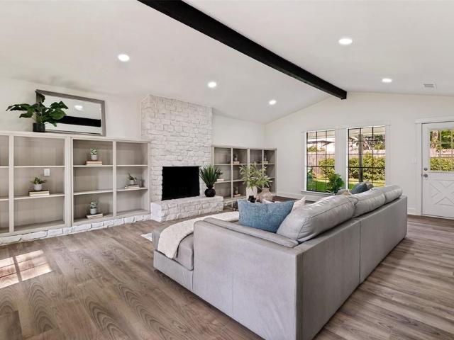 3512 Lake Pontchartrain Drive