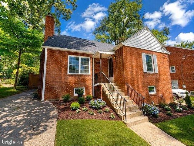 3512 Longfellow St, Hyattsville, MD 20782