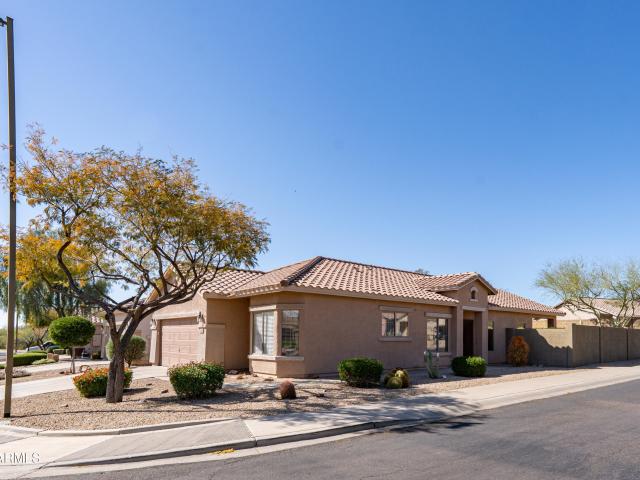 3512 W Morse Ct, Anthem, AZ 85086 | MLS #6992 | Compass