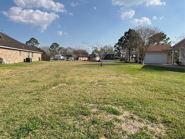 3512 12th St, Bay City, TX 77414 | MLS #28122 | Compass
