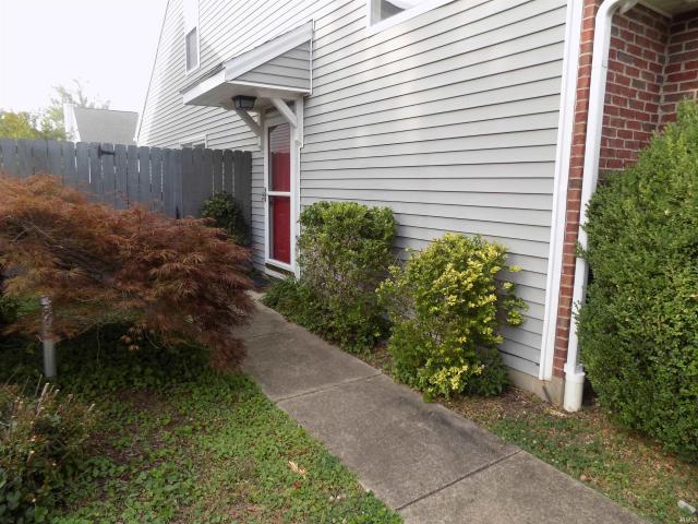 3513 N Stockwell Road