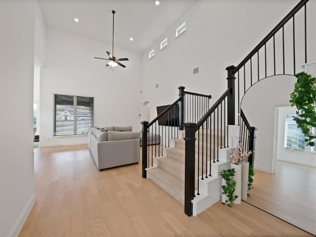 3513 Burdock Lane