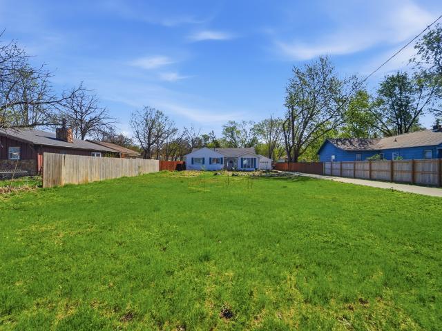 3513 E 37th Street