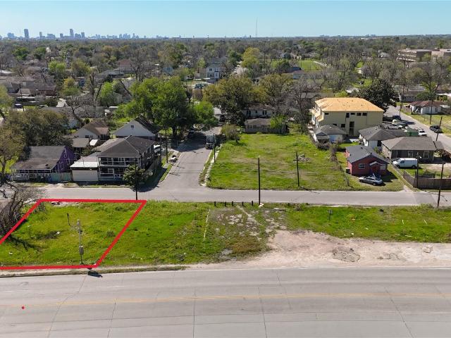3513 Lockwood Dr, Houston, TX 77026 | MLS #39870