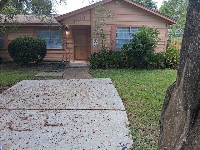 3513 Rockingham St, Houston, TX 77051