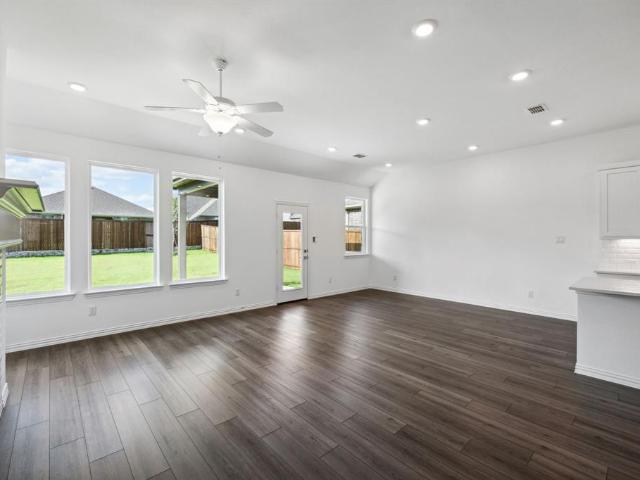 3513 Sunflower Street
