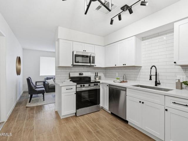 3513 W Galveston St, Chandler, AZ 85226