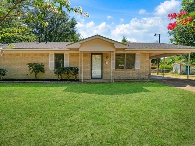 351 6th St NE, Paris, TX 75460