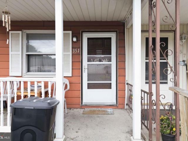 351 Columbia Ave