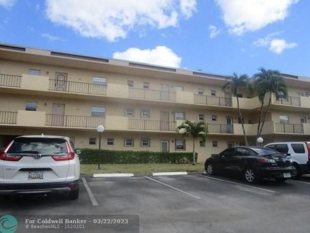 351 Cambridge Rd #206, Hollywood, FL 33024