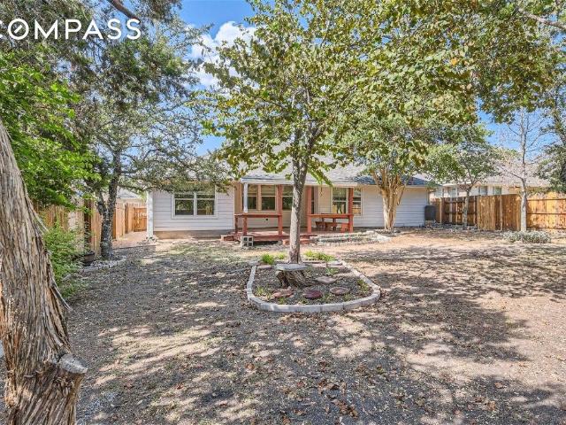 351 Canterbury Dr, Austin, TX