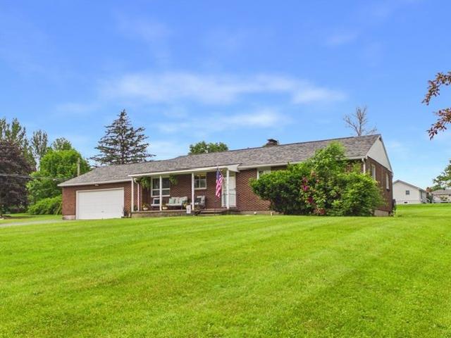 351 Cemetery Rd, Oswego, NY 13126
