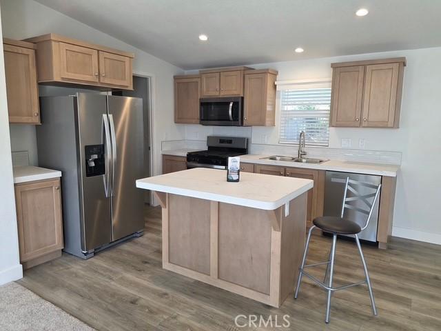 351 Bradley Ave 122