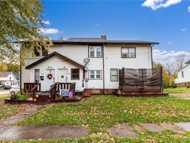 351 Gooding St, Lockport, NY 14094