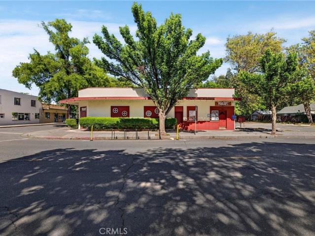 351 E 6th Street