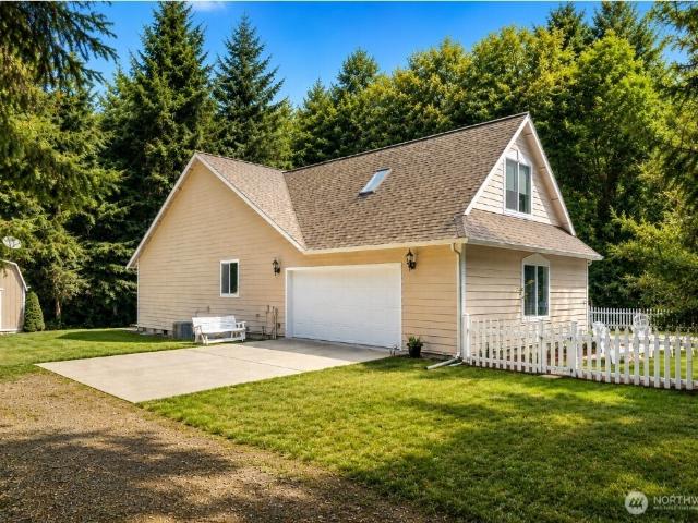 351 E Island Shores Road