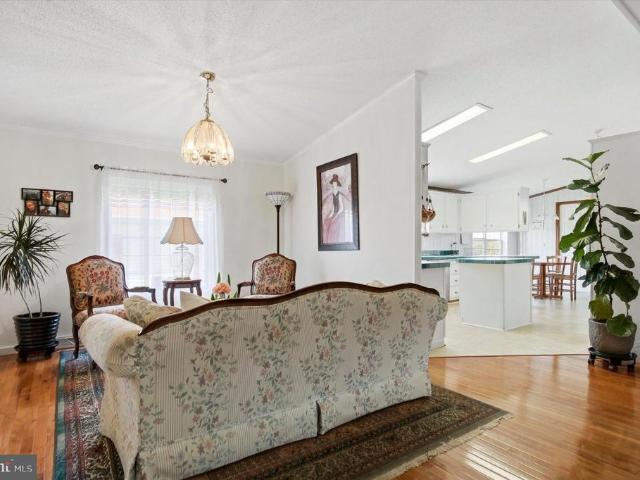 351 Farm Lane