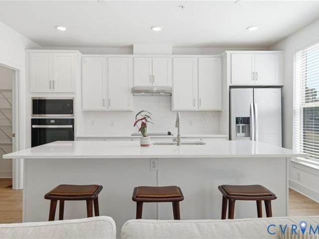 351 Heights Ridge Aly, Midlothian, VA 23113