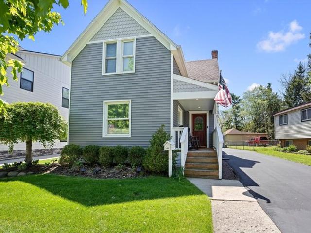 351 Maple St, Plymouth, MI 48170