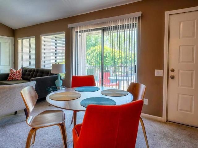 351 N Hermosa Drive 2a2
