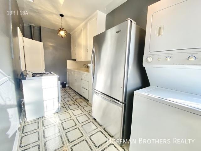 351 N Sierra Bonita Ave Los Angeles, CA 90036