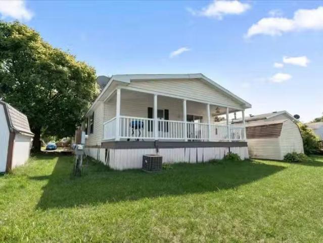 351 N SQUIRREL RD LOT 38, AUBURN HILLS, MI 48326 Single Family.