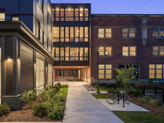 351 North Ave, Burlington, VT 05401
