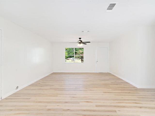 351 NE 6th